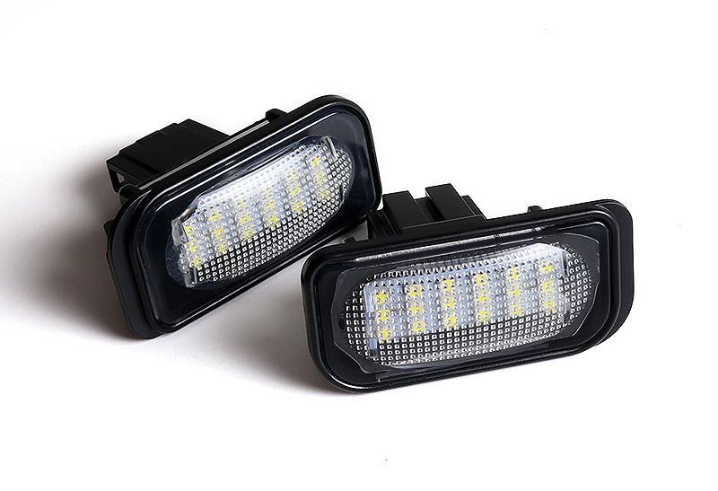 2001 – 2007 Mercedes-Benz C230 C240 C280 C350 Sedan / 4-Door White 18 ...