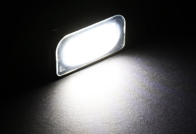 2001 – 2007 Mercedes-Benz C230 C240 C280 C350 Sedan / 4-Door White 18 ...