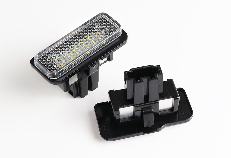 Mercedes-Benz C/E/CLS/SLK-Class W203 W219 W211 White 18-SMD LED Licens ...
